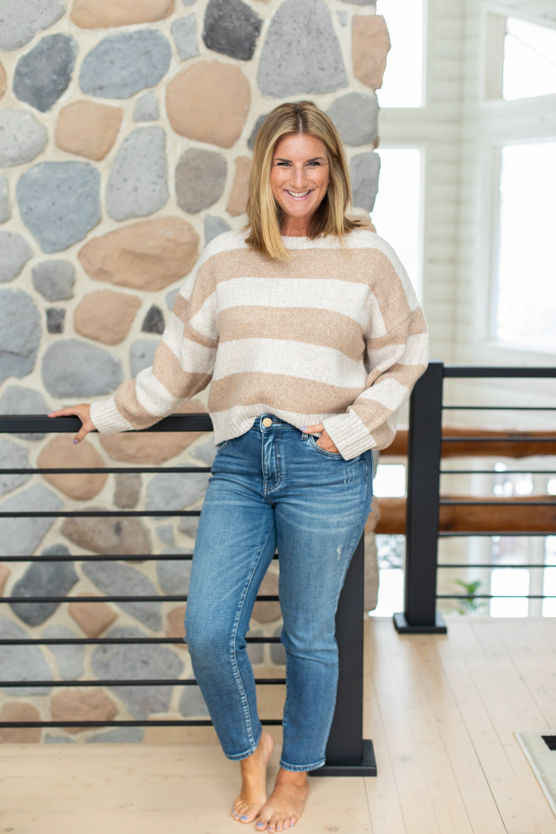 Sweaters – Living In Yellow