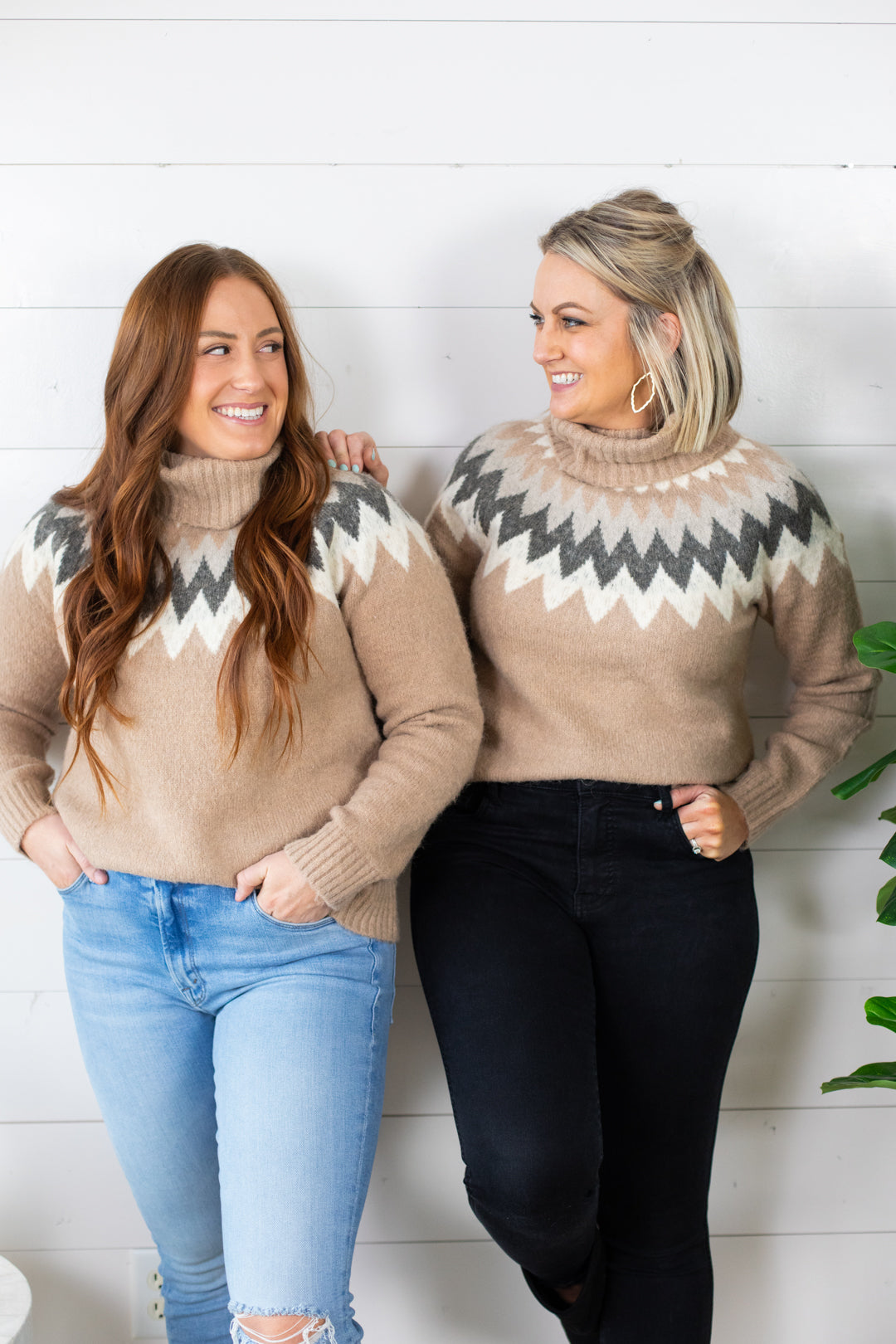 Sweaters – Living In Yellow