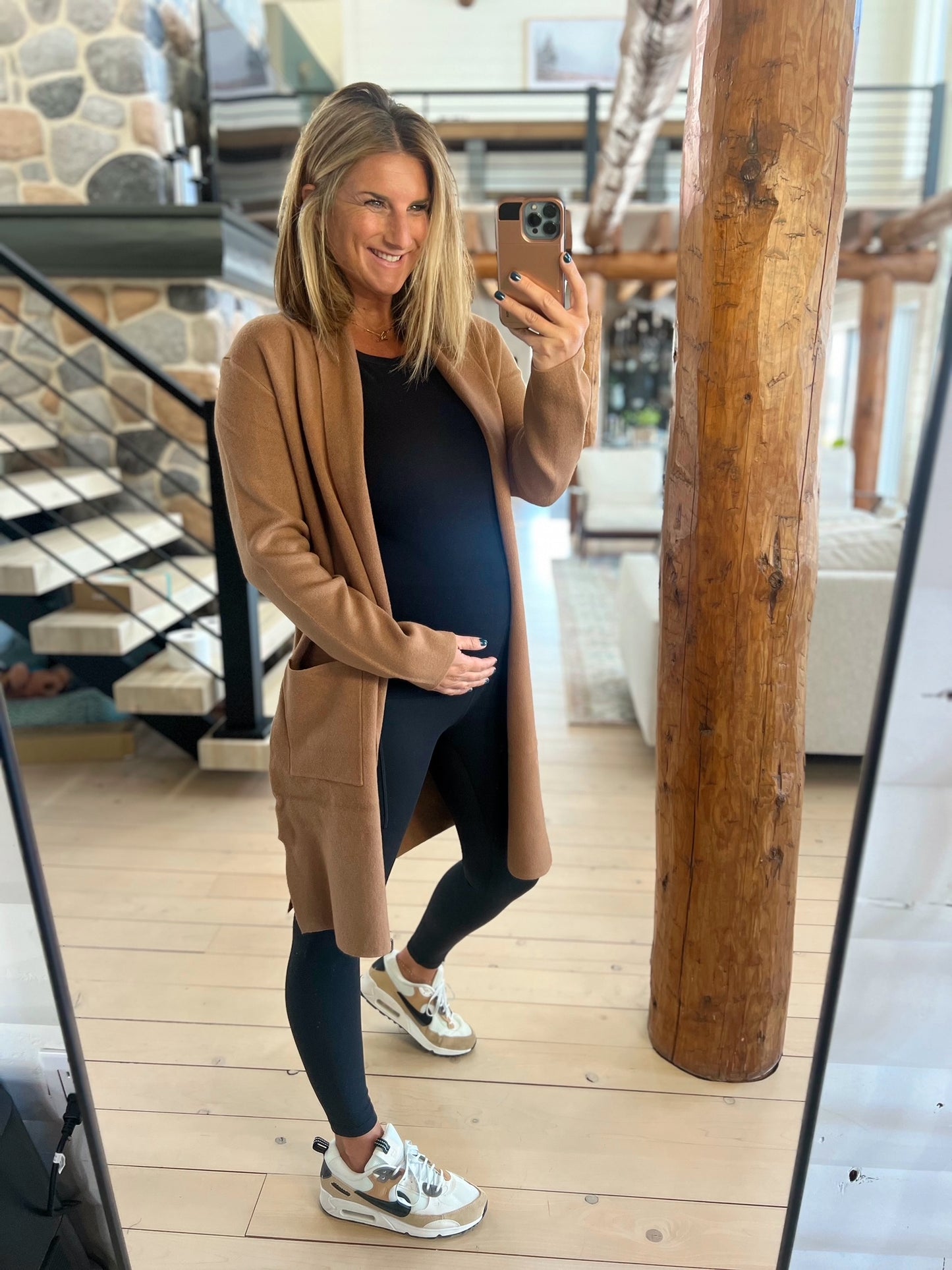 Sweaters – Living In Yellow