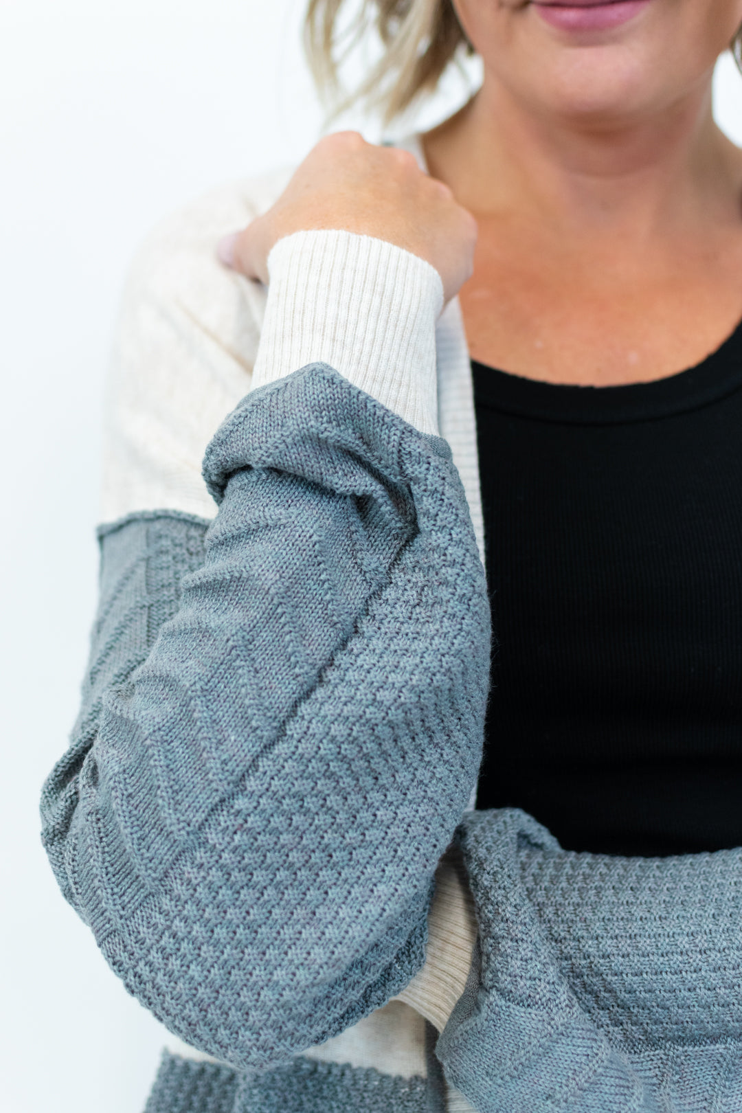 Sweaters – Living In Yellow